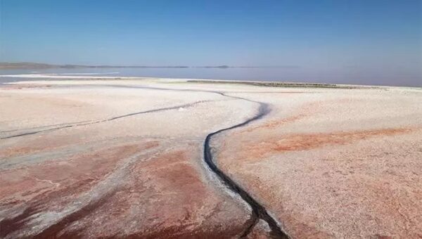 Drying up of Iran’s Lake Urmia will cause an environmental explosion