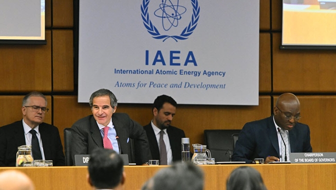 Iran’s regime reacts to IAEA resolution against its nuclear program