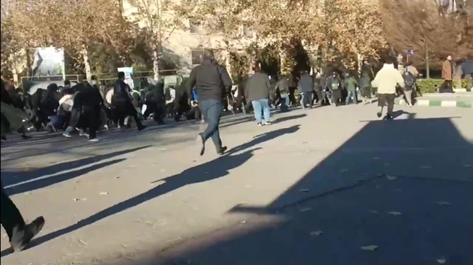 Live report: Iran’s bazaar uprising enters day four as strikes spread ...