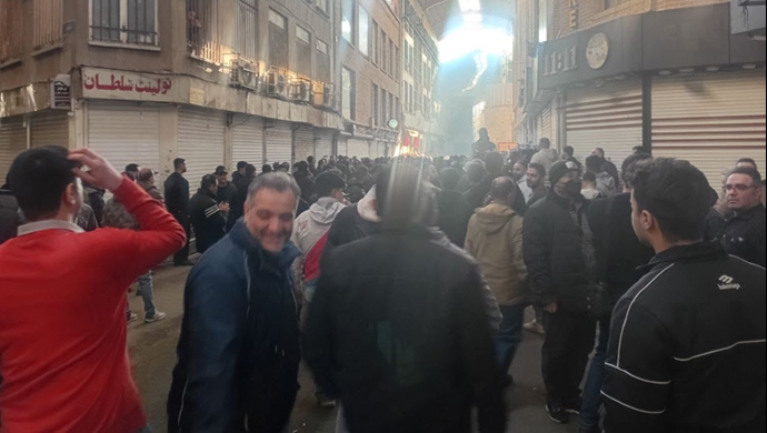 Live report: Day 10 of Iran Uprising; Strikes resume in Tehran as ...